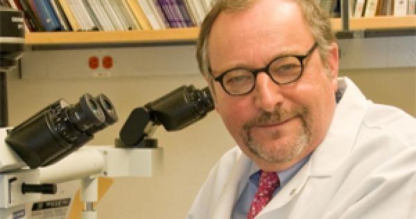 Hirsch honored for lifetime contribution to cancer research | CU ...