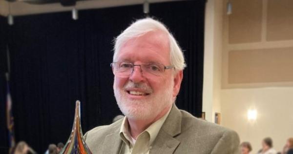 Dewar named Outstanding Fundraising Professional of 2022 | CU Connections