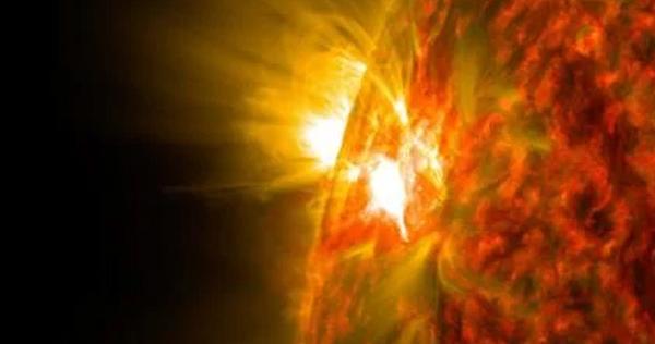 How 1,000 undergraduates helped solve an enduring mystery about the sun ...