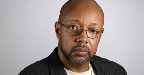 Columnist-author Pitts to deliver keynote at Conference on World ...